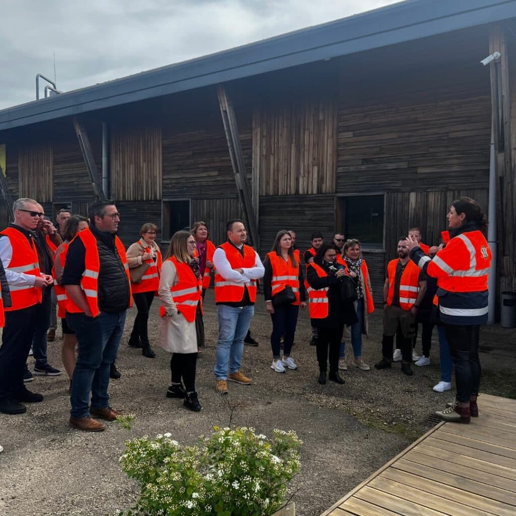 60 Elan Chalon partners at the heart of our Manufacture - SRC Parquet